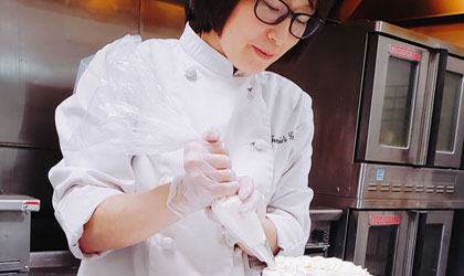 fumies-cakes-420 - junglecity.com