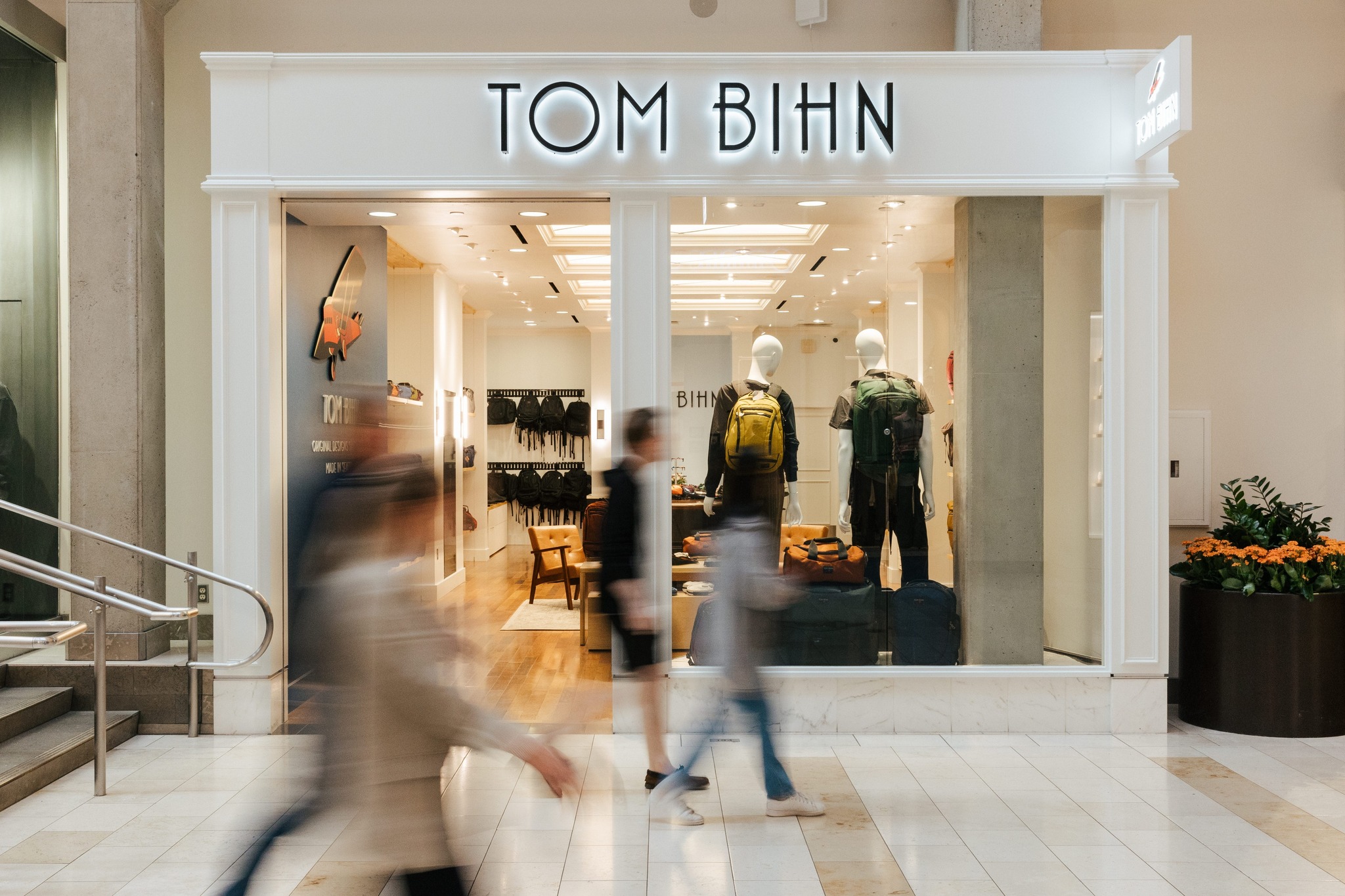 tom-bihn-2 - junglecity.com